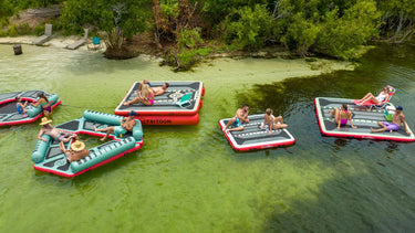 Lake Party | HO Sports